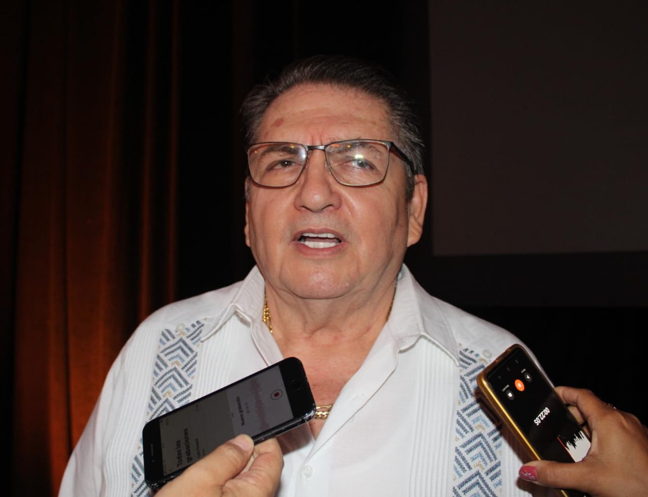 ISIDRO SANTAMARÍA PROPONE MEJORAR CONDICIONES LABORALES A PADRES DE ...