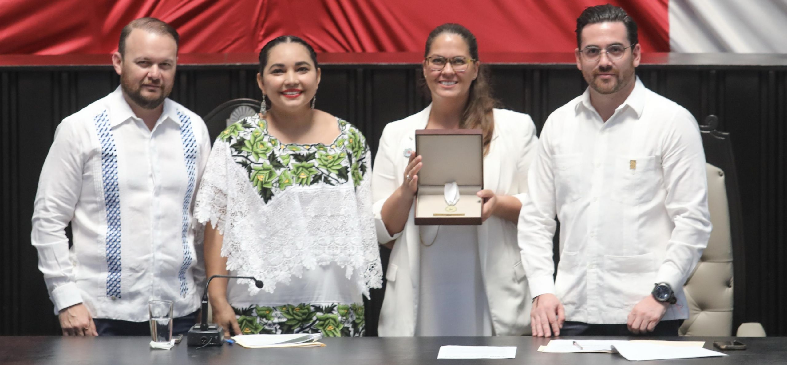 b2f55a7a-073b-4e14-8dce-b2156adc05f9 | Jaime Farias Informa