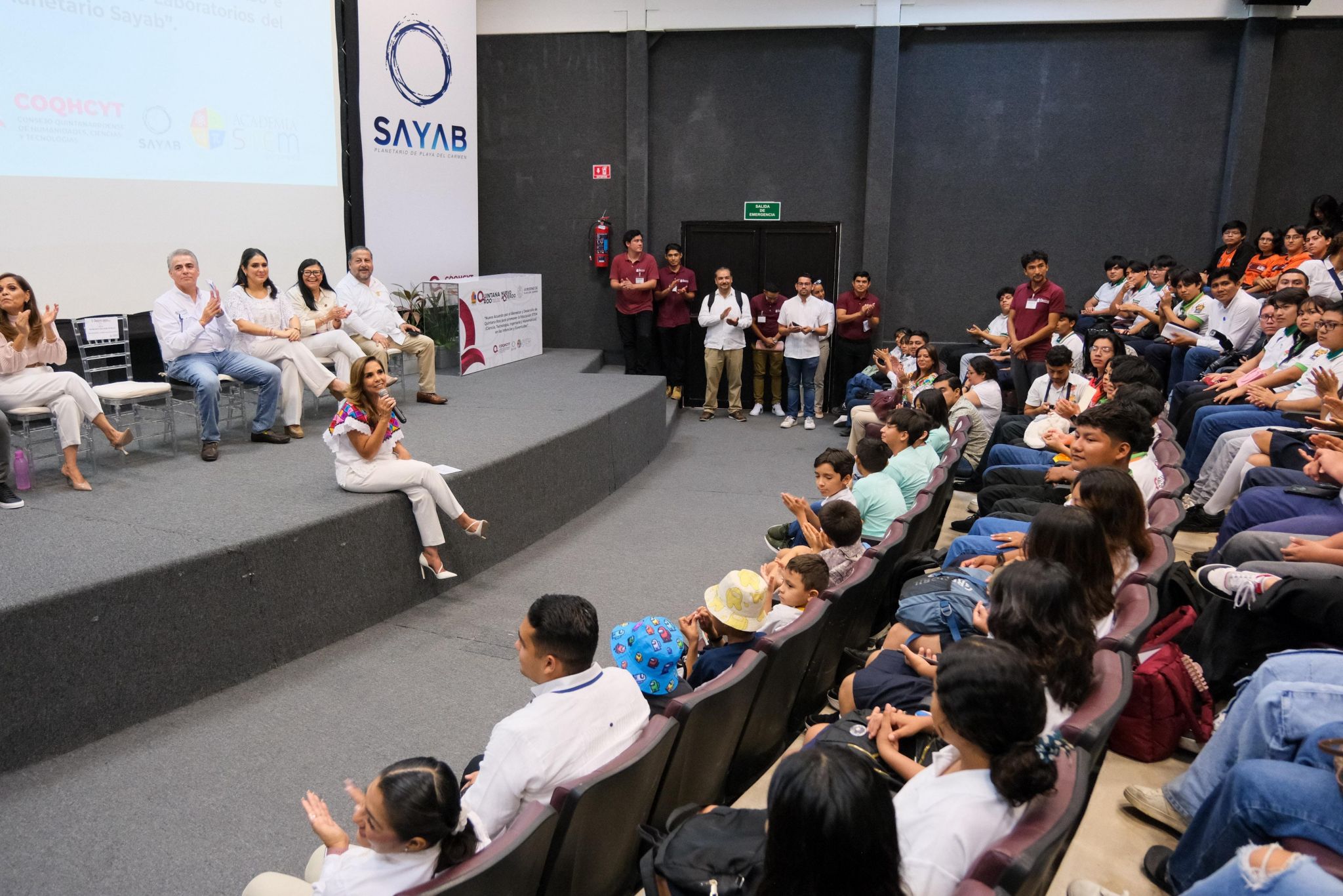 INAUGURA MARA LEZAMA PRIMER CENTRO STEM DE QUINTANA ROO Y DEL SURESTE ...